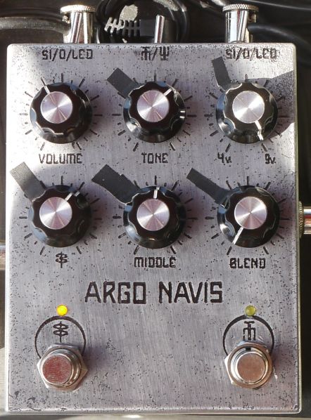 Spooky Ghost Guitar rig for the Suzanne Vega tour | G e r r y L e o n a r d